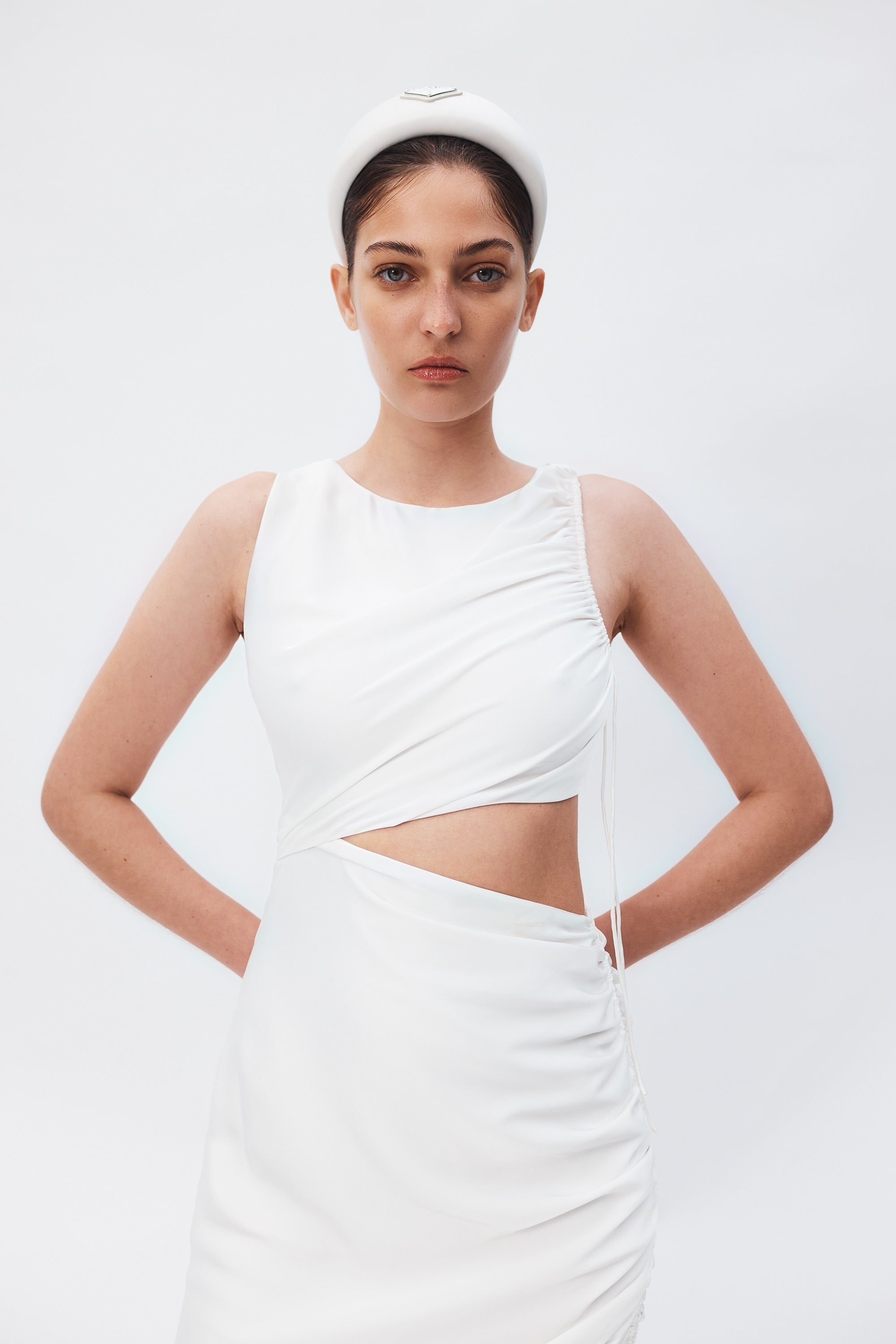 Discover the latest Ready-To-Wear Collection of Dresses, Tops, Pants ...